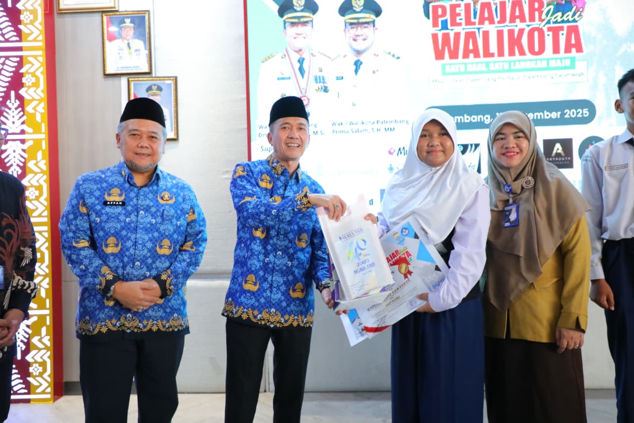 Ratu Dewa Apresiasi Program Radar Palembang: Pelajar Jadi Wali Kota - Plg.co.id